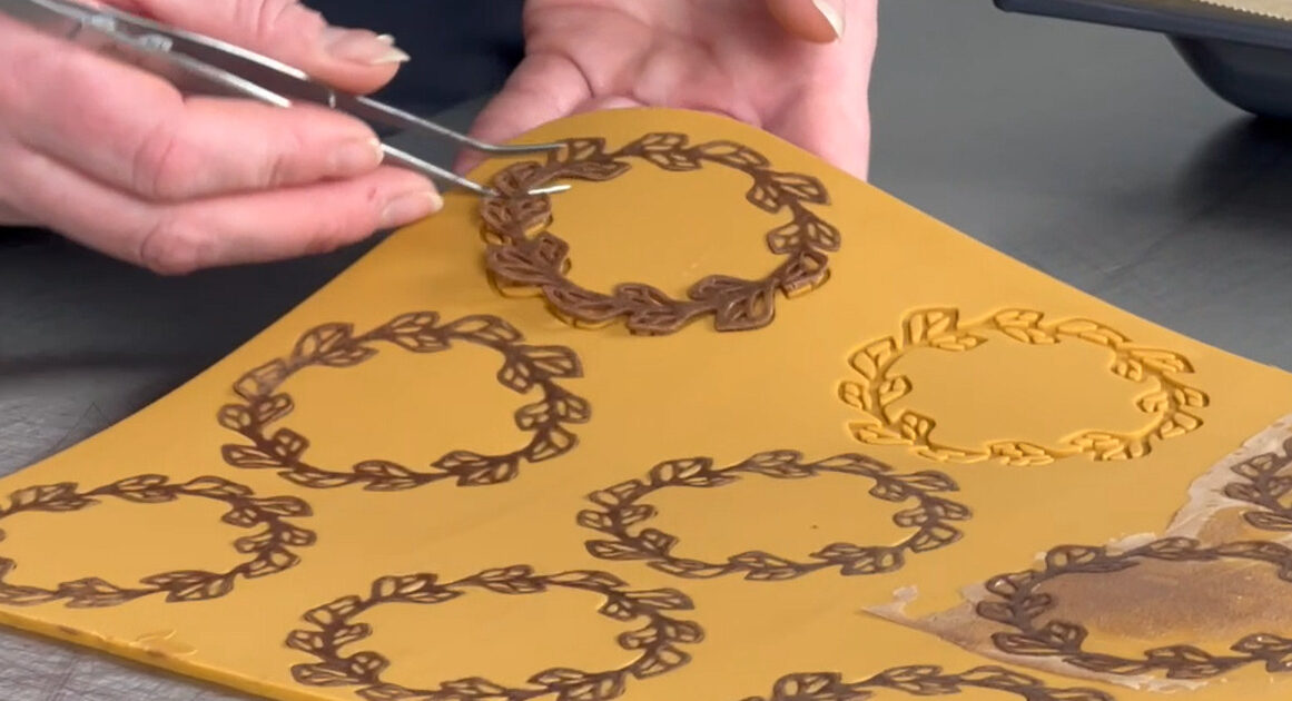 Tuiles and Crispy Elements for Desserts - Kastbergs Gourmet-Is